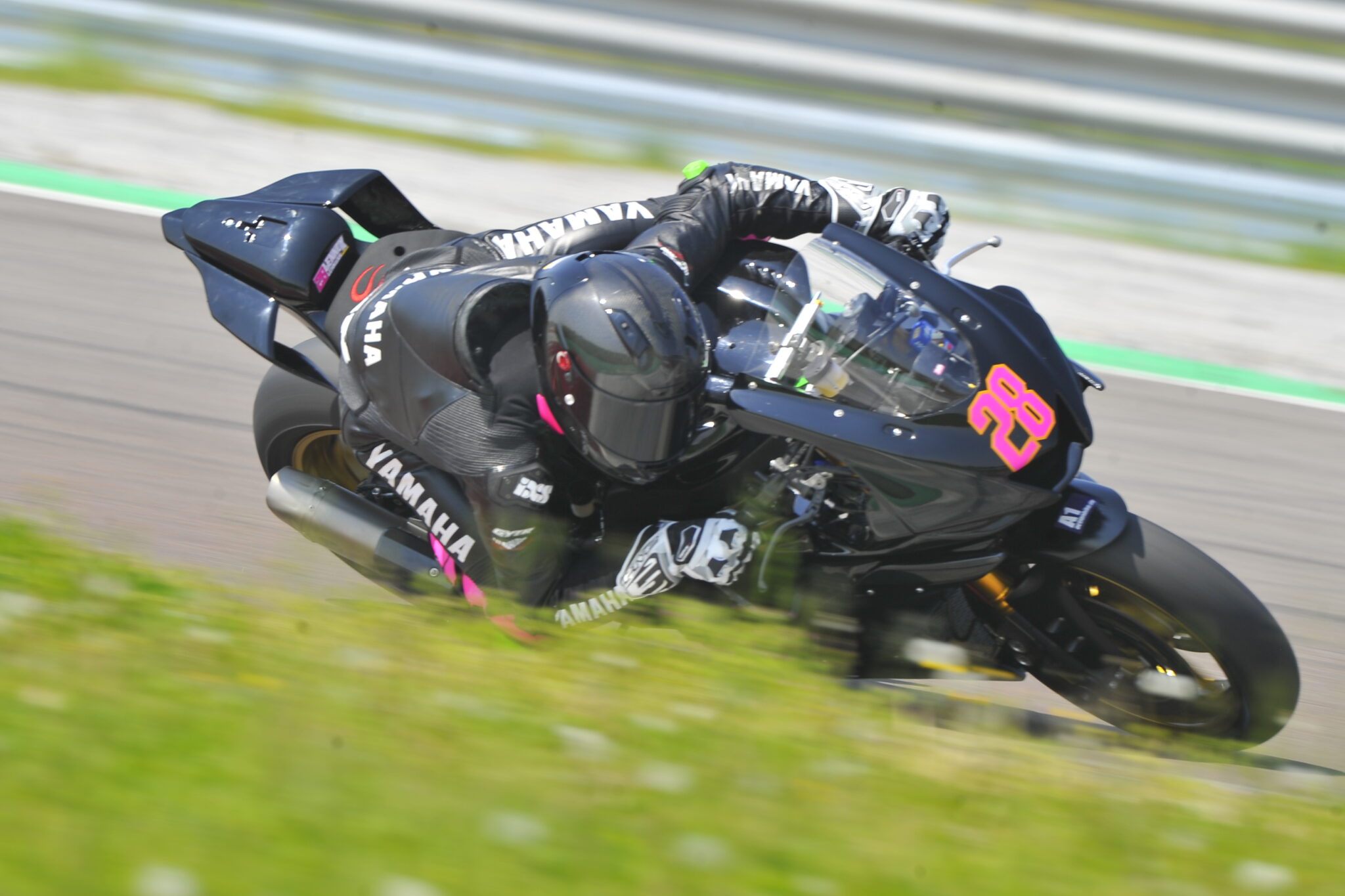 Heimrennen und Comeback am Sachsenring - Lennox Lehmann - Official ...